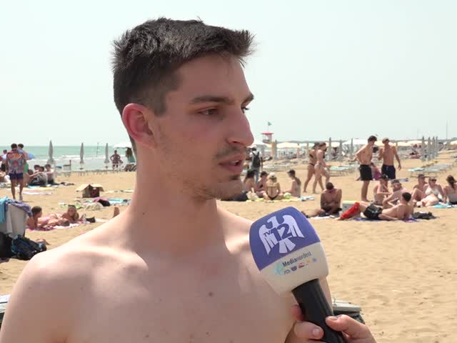 LIGNANO SABBIADORO | CONTROLLI E MULTE IN SPIAGGIA: LINEA DURA CONTRO ...